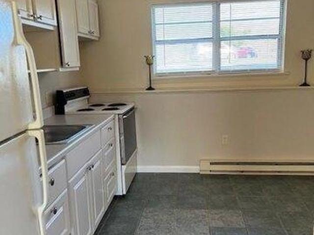 condo with 2 bedroom, New Milford CT ES103437243