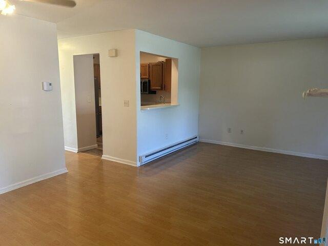 condo with 2 bedroom, New Milford CT ES104148935