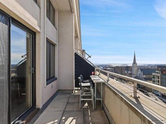condo with 2 bedroom, New Rochelle NY DLS89564801