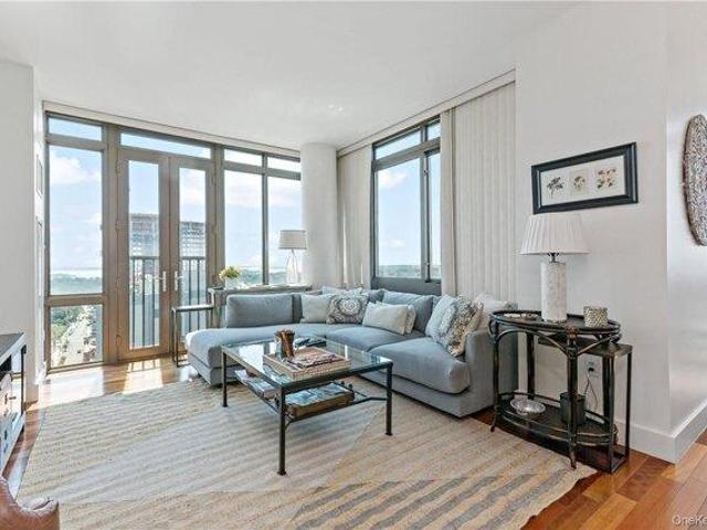 condo with 2 bedroom, New Rochelle NY DS103603466