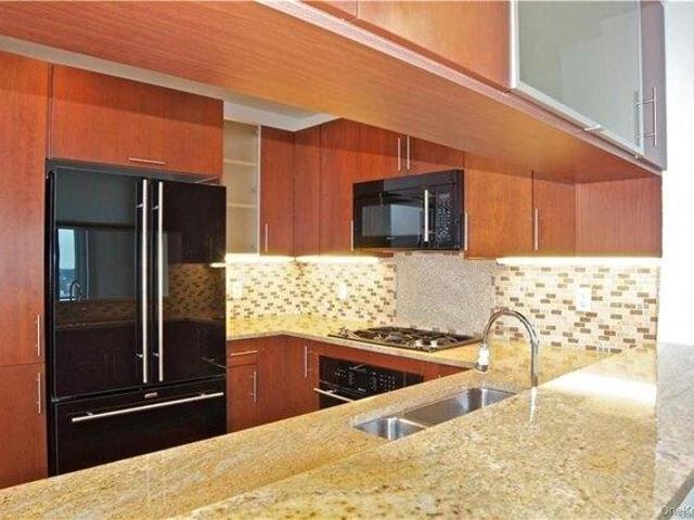 condo with 2 bedroom, New Rochelle NY ES104907837