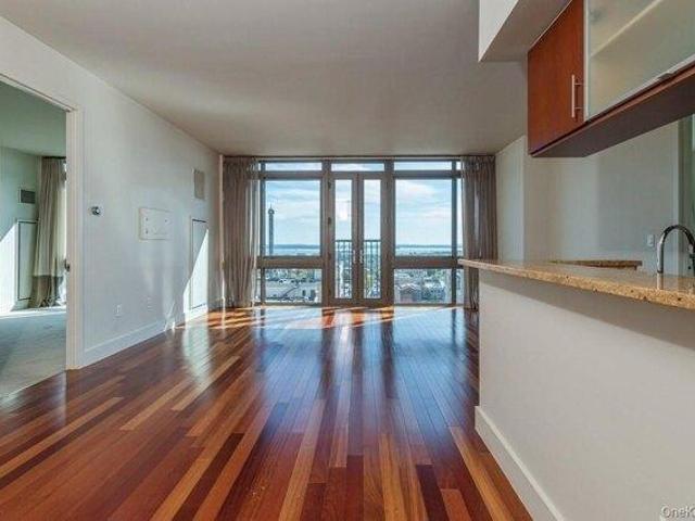 condo with 2 bedroom, New Rochelle NY ES105203253