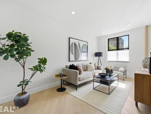 condo with 2 bedroom, New York NY DS103016129