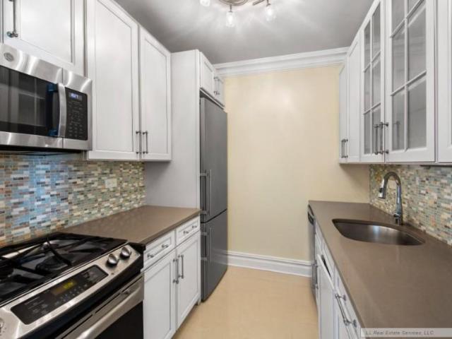condo with 2 bedroom, New York NY ES101213518