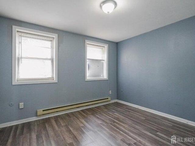 condo with 2 bedroom, Newark NJ ES104373969