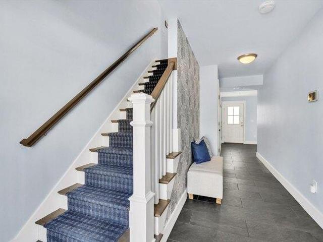 condo with 2 bedroom, Newburyport MA DLS101859269