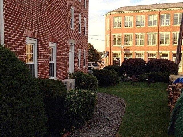 condo with 2 bedroom, Newburyport MA DS102961776