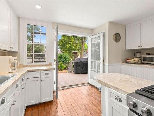 condo with 2 bedroom, Newburyport MA ES105229870
