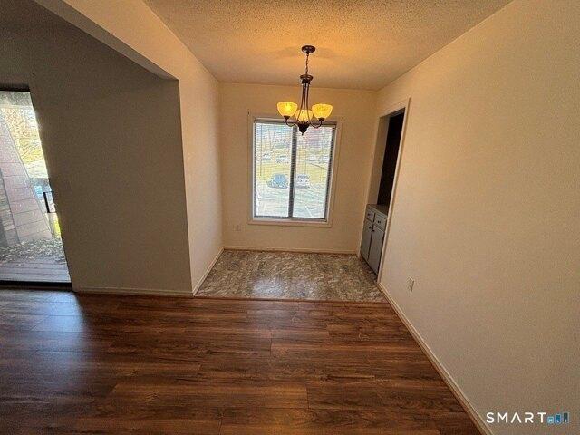 condo with 2 bedroom, Newington CT DLS102595108