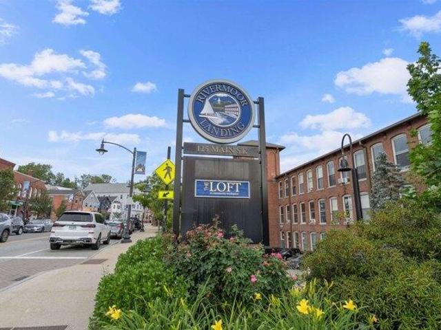 condo with 2 bedroom, Newmarket NH ES103102041