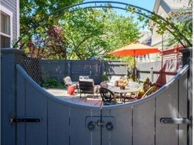 condo with 2 bedroom, Newport RI DS104075713