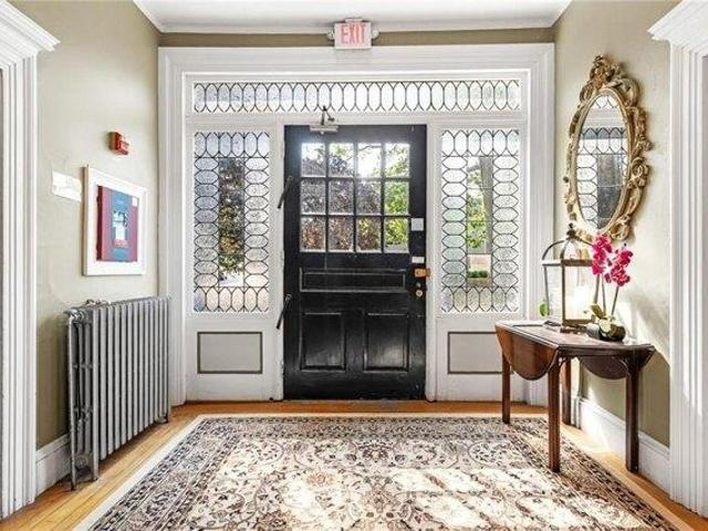 condo with 2 bedroom, Newport RI ES104008579