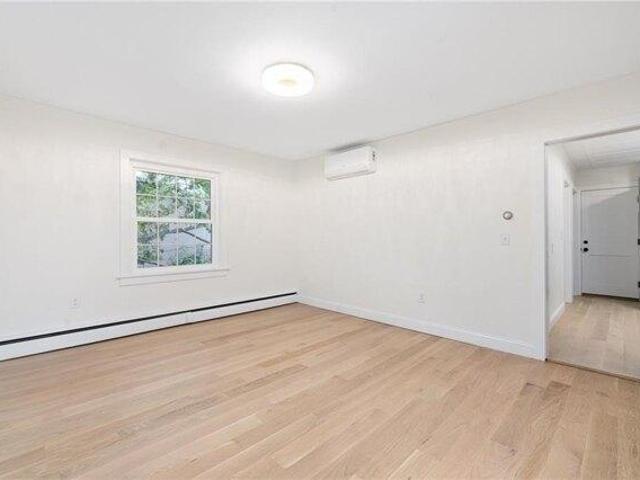 condo with 2 bedroom, Newport RI ES104566681