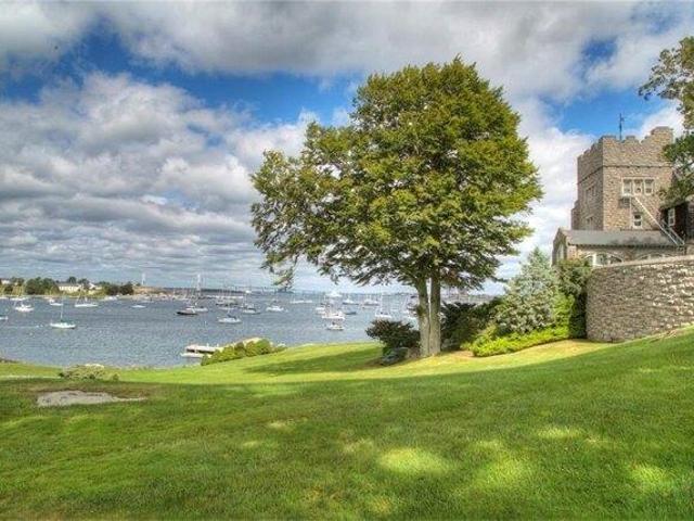 condo with 2 bedroom, Newport RI ES105124969