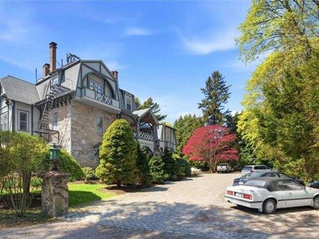 condo with 2 bedroom, Newport RI ES103097659