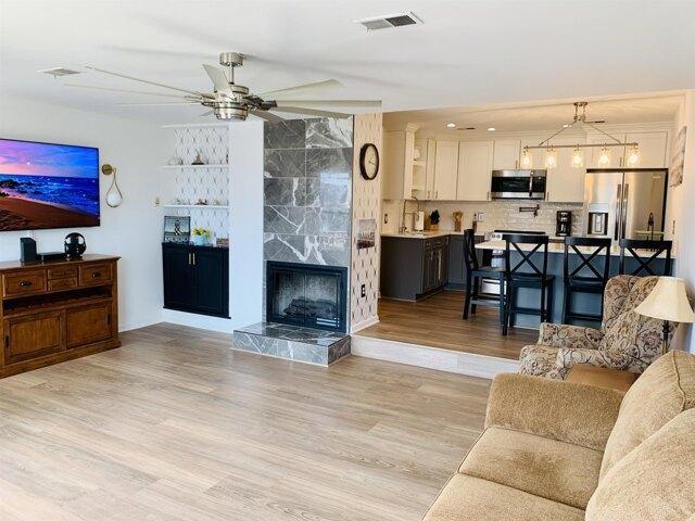 condo with 2 bedroom, North Wildwood NJ DS102586345