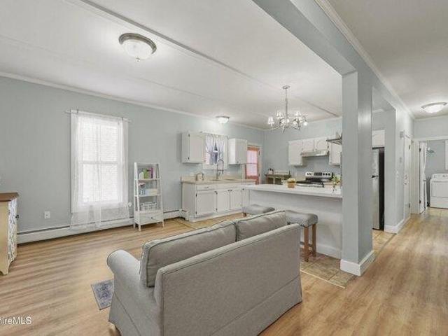 condo with 2 bedroom, North Adams MA DS103773900