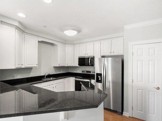 condo with 2 bedroom, North Andover MA DS104481253