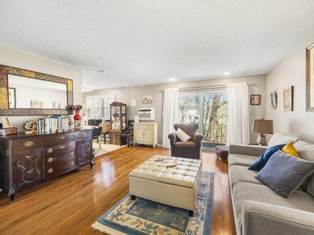 condo with 2 bedroom, North Andover MA DS102634100