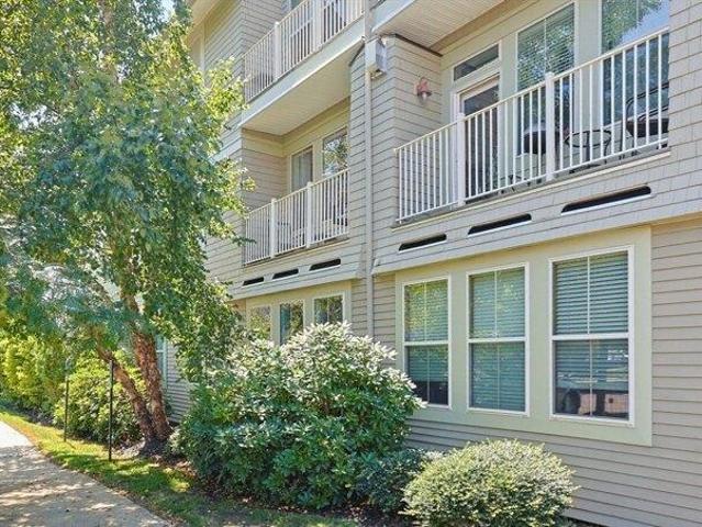 condo with 2 bedroom, North Andover MA ES105059126