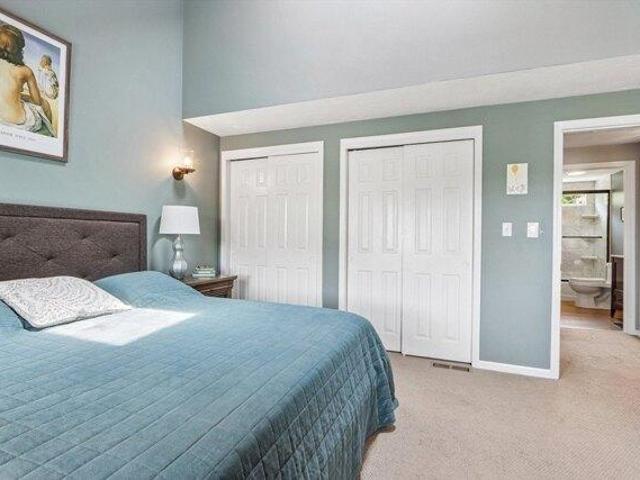 condo with 2 bedroom, North Andover MA ES105141318