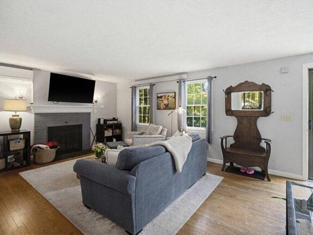 condo with 2 bedroom, North Attleboro MA ES103125625