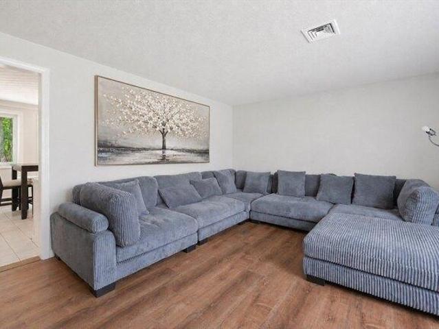 condo with 2 bedroom, North Attleboro MA ES103221989