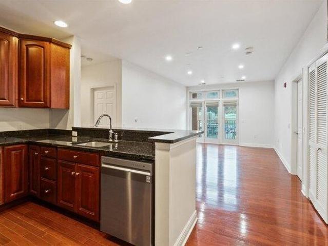 condo with 2 bedroom, North Bergen NJ DS102316074