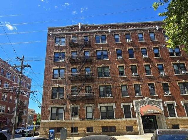 condo with 2 bedroom, North Bergen NJ DS104374590