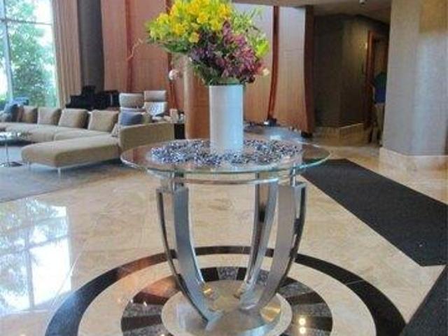 condo with 2 bedroom, North Bergen NJ ES104189069