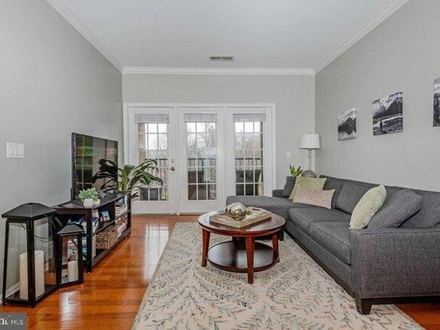 condo with 2 bedroom, North Bethesda MD DS103600820