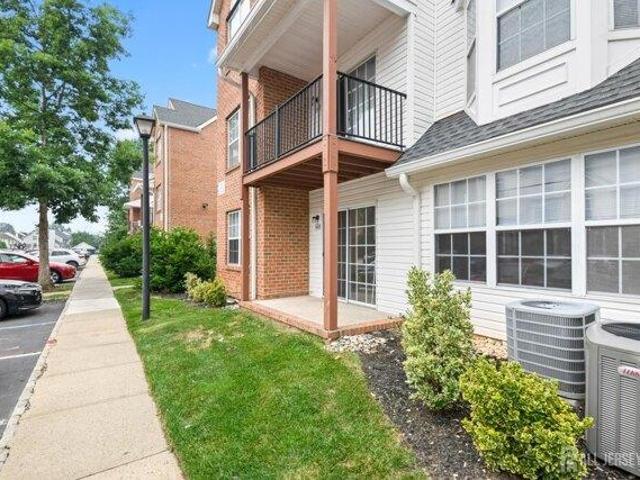 condo with 2 bedroom, North Brunswick NJ ES104921810