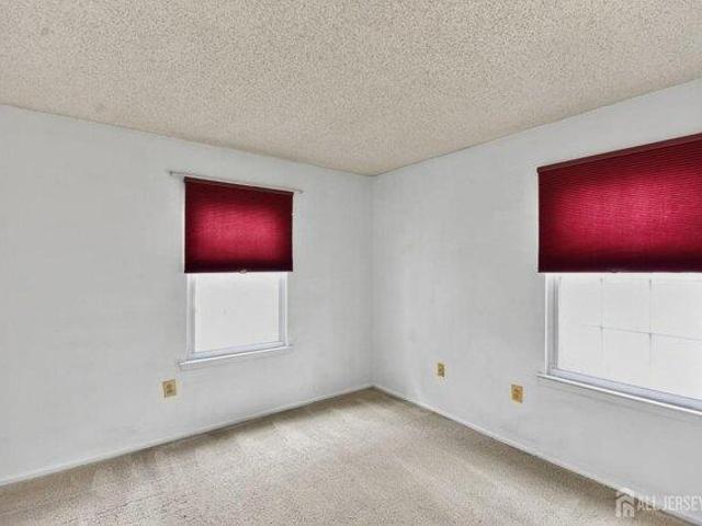 condo with 2 bedroom, North Brunswick NJ ES105192376