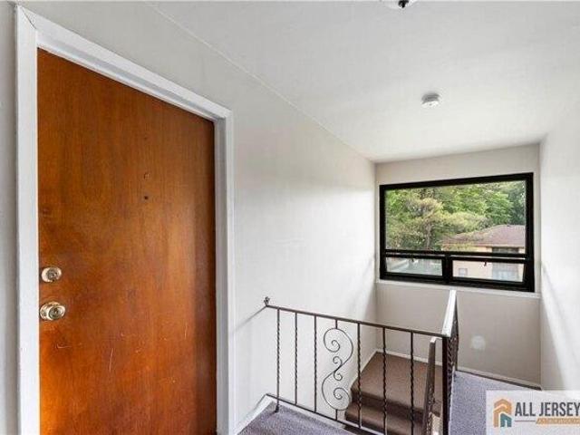 condo with 2 bedroom, North Plainfield NJ DS104151253