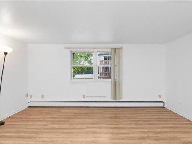 condo with 2 bedroom, North Providence RI DS103074649