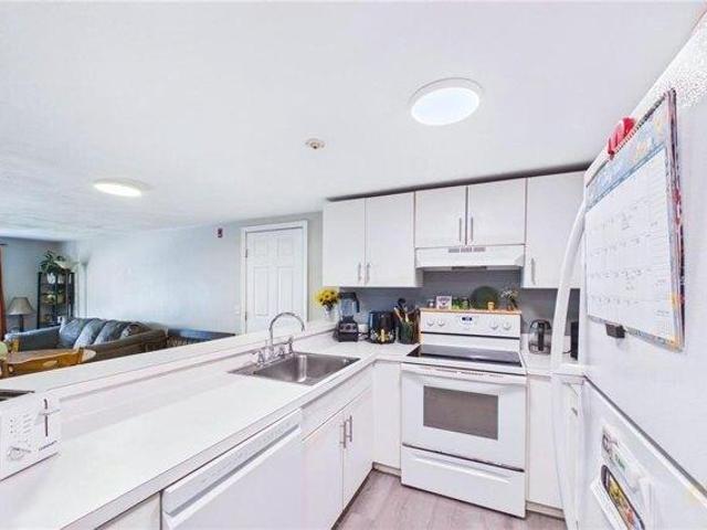 condo with 2 bedroom, North Providence RI ES104235763