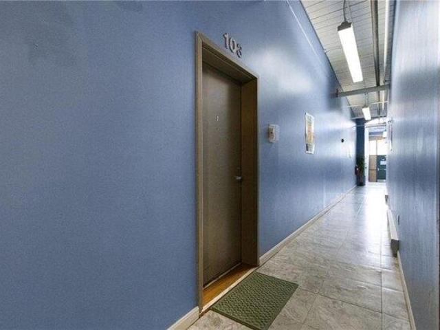 condo with 2 bedroom, North Providence RI ES103967316