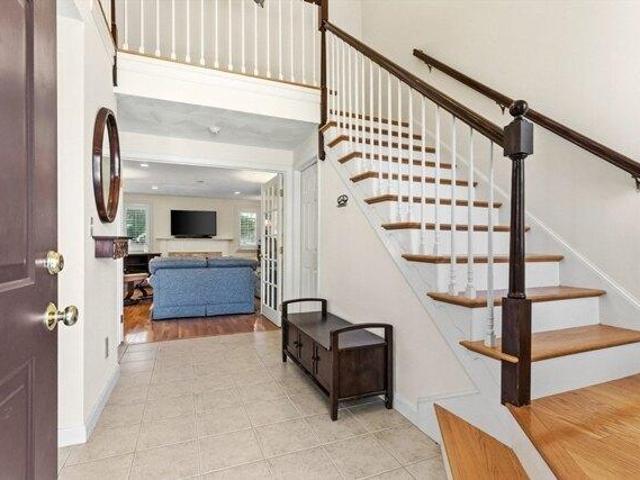 condo with 2 bedroom, North Reading MA ES103966599