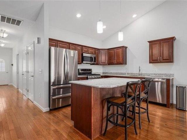 condo with 2 bedroom, North Smithfield RI DS103851842