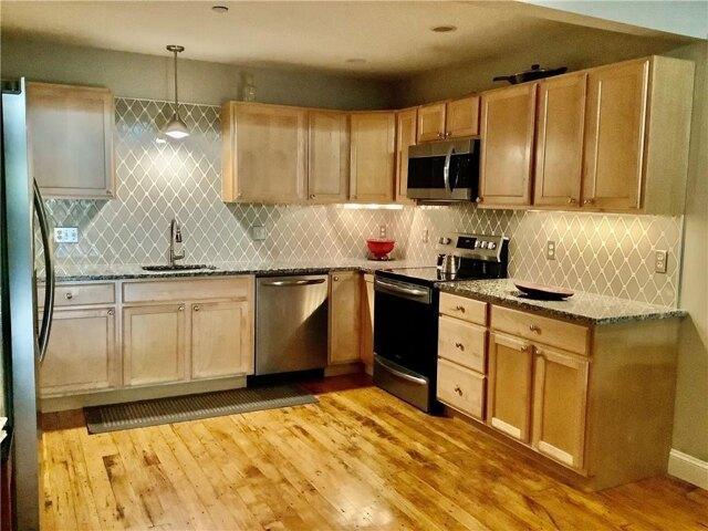 condo with 2 bedroom, North Smithfield RI ES105173596