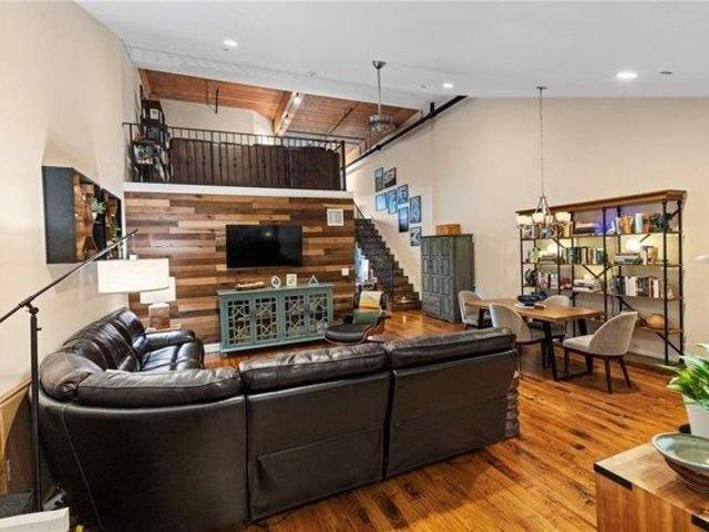 condo with 2 bedroom, North Smithfield RI ES103889390
