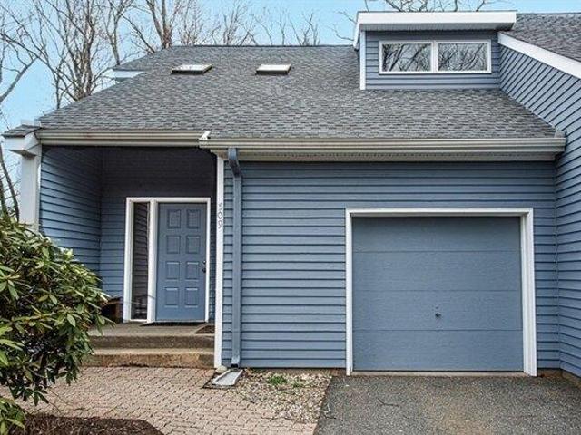 condo with 2 bedroom, Northampton MA DS102370294