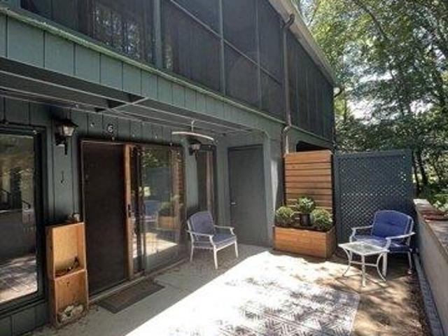 condo with 2 bedroom, Northampton MA DS103495024