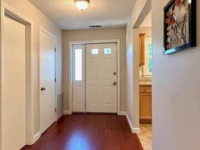 condo with 2 bedroom, Northampton MA DS104079318