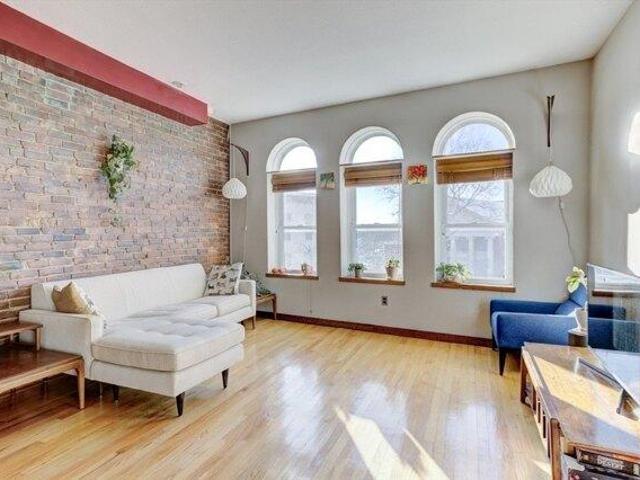 condo with 2 bedroom, Northampton MA ES102923111