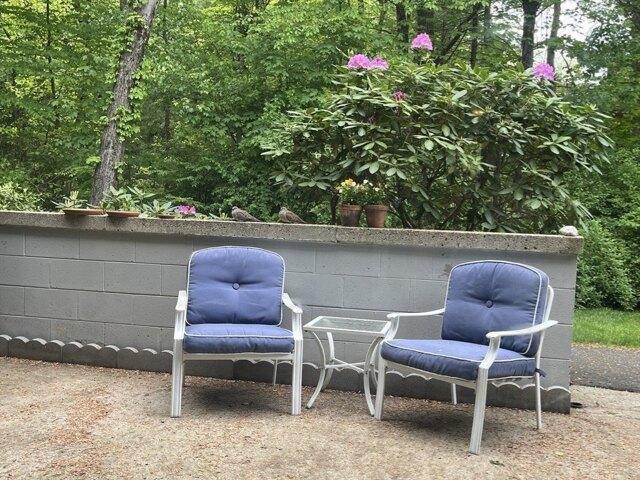 condo with 2 bedroom, Northampton MA ES103495024