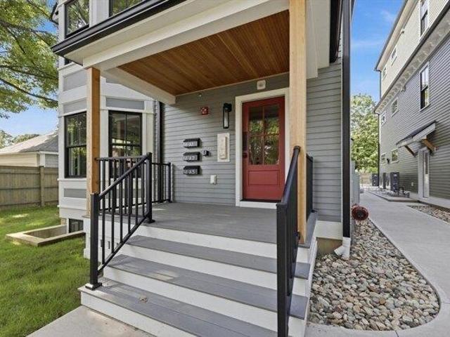 condo with 2 bedroom, Northampton MA ES105115247