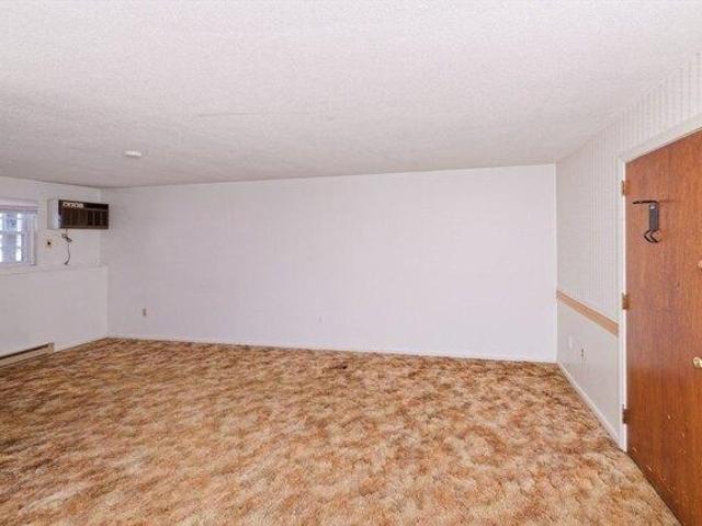 condo with 2 bedroom, Northborough MA DLS102313256