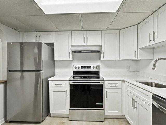 condo with 2 bedroom, Northborough MA DS103931645