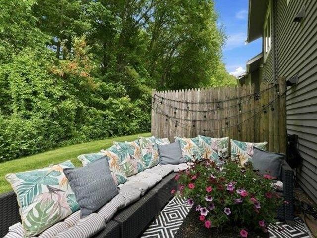 condo with 2 bedroom, Northborough MA DS103161010